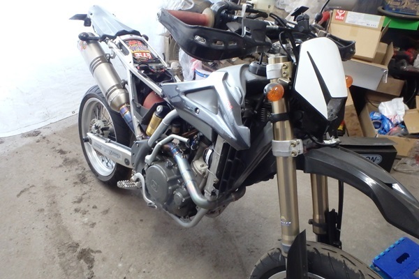 SM510R: バイクと車をいじる程度の能力